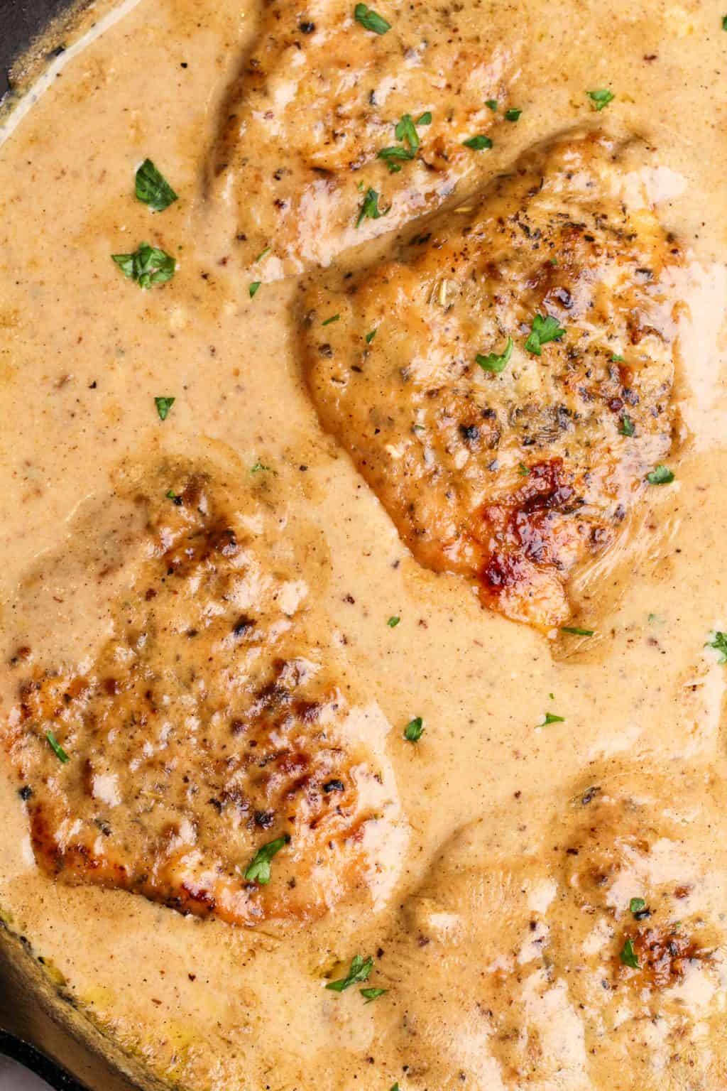 Easy Creamy Garlic Chicken - Bad Batch Baking