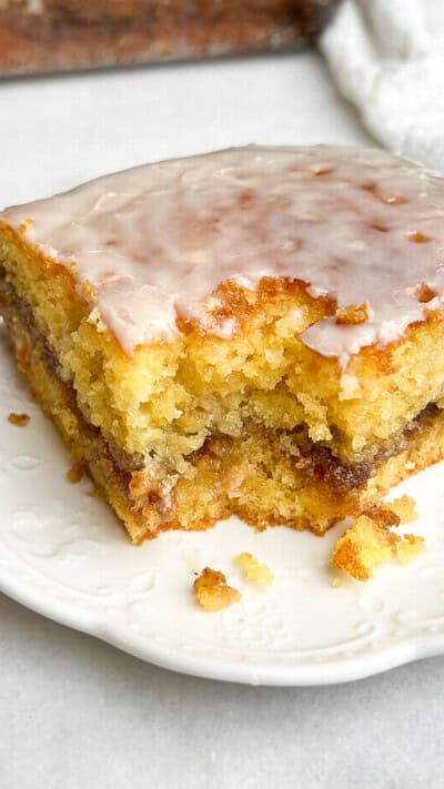 Viral Honey Bun Cake - Bad Batch Baking