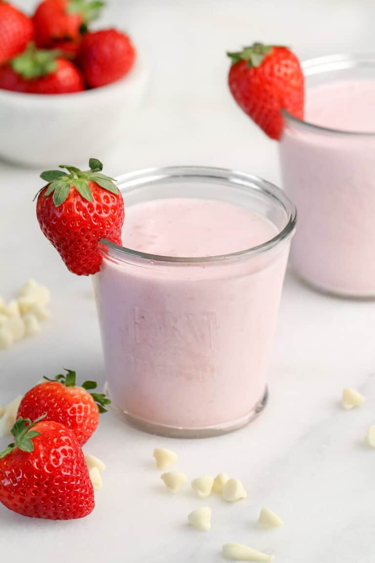 Strawberry White Chocolate Smoothie - Bad Batch Baking